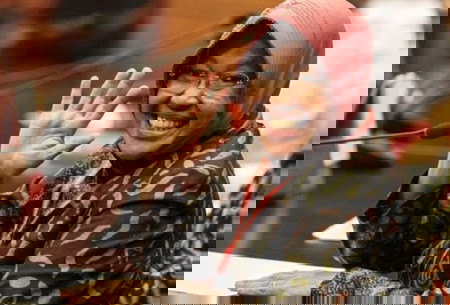 Profil Tri Rismaharini, Menteri Sosial yang Tak Lupa Perannya sebagai Istri