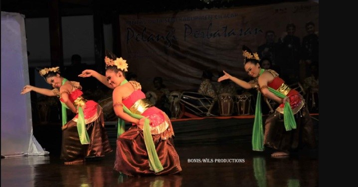 Tari Jaipong, Ini Sejarah dan Filosofi di Balik setiap Gerakannya