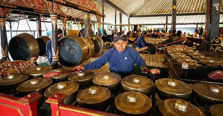Gamelan Jawa: Sejarah, Fungsi dan Jenis-Jenisnya