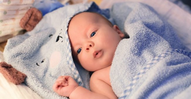 7 Produk Perawatan Bayi Baru Lahir yang Wajib Ada di Rumah