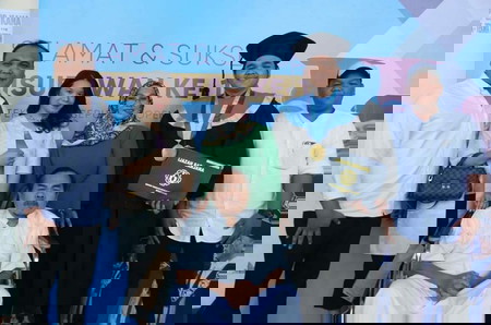 6 Potret Anak Mat Solar, Warisi Bakat Melawak dan Humoris