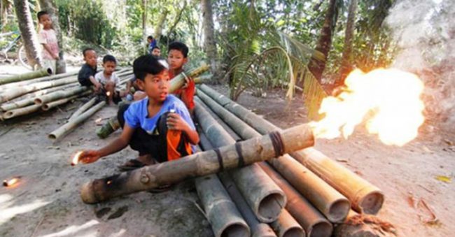 Meriam Bambu, Mainan Tradisional Terinspirasi dari Bangsa Portugis