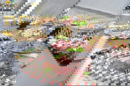 3 Resep Canape yang Mudah Dibuat untuk Pesta Sederhana