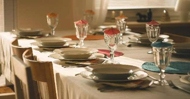 15 Table Manner Dasar untuk Balita dan Anak di Atas Usia 6 Tahun