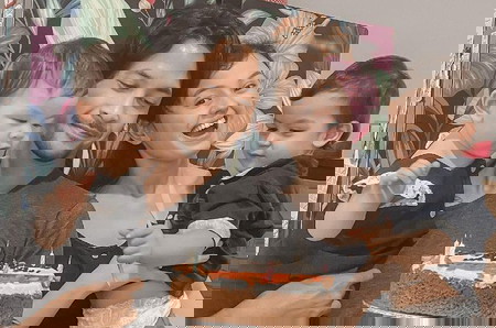 13 Artis Melahirkan di Tanggal Cantik, Ada Aurel Hermansyah!