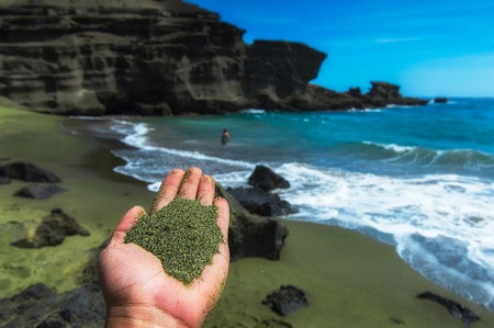 15 Pantai Unik di Dunia, Salah Satunya Ada di Indonesia!