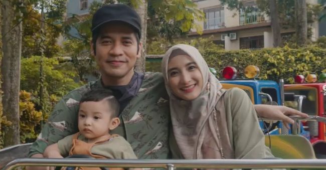 7 Potret Rumah Ricky Perdana, Nyaman dan Serba Putih