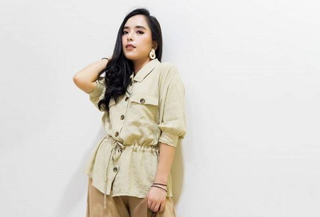 Pesona Michelle Wanda, Pemeran Dokter Dita di "Layangan Putus"