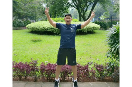 12 Pesona Ronny Sianturi di Usia 56 Tahun, Masih Betah Menduda