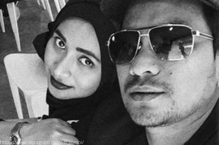 11 Potret Kompak Tompi dan Istri yang Jarang Tersorot