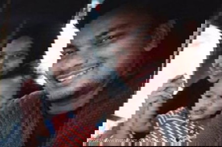 11 Potret Kompak Tompi dan Istri yang Jarang Tersorot