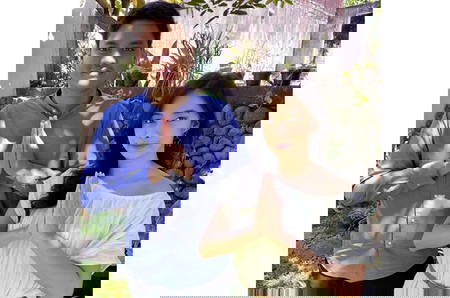 3 Tahun Menikah, Ini Potret Kebersamaan Asta RAN dan Istri