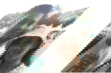 3 Tahun Menikah, Ini Potret Kebersamaan Asta RAN dan Istri