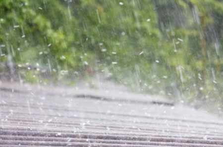 Hujan Es di Bandung, Ini kata BMKG Mengenai Cuaca Ekstrem