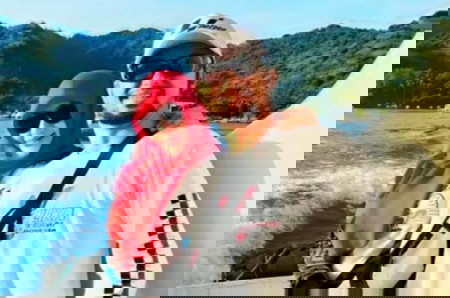 5 Potret Harmonis Roro Fitria dan Suami, Tengah Menanti Anak Pertama