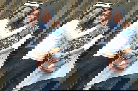 5 Potret Mandra dan Istri, Sudah 25 Tahun Berumah Tangga!