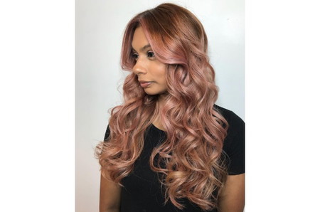 Tips Mudah Memilih Warna Ombre Rambut untuk Kulit Gelap