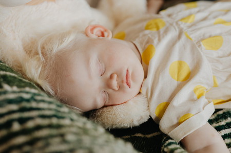 Sleep Training untuk Bayi: Manfaat dan Cara Menerapkannya