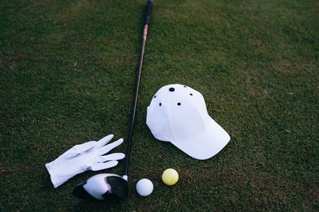Teknik Bermain Golf untuk Pemula bagi yang Baru Pertamakali Mencoba