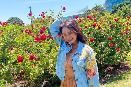 Profil Rossa, Dijuluki Ratu Pop dan Ratu Konser Indonesia