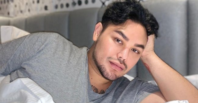 4 Kontroversi Ivan Gunawan, Terbaru Kritik Penampilan Keisya Levronka