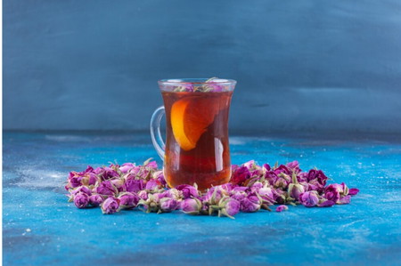 Manfaat Rose Tea, Teh Bunga Mawar yang Kaya Antioksidan