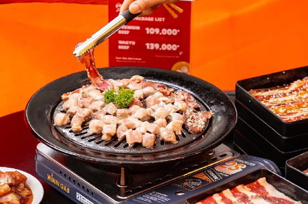 10 Rekomendasi Tempat Makan Dekat MRT Lebak Bulus