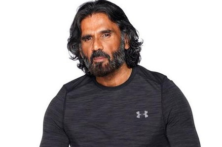 12 Aktor Bollywood usia 50 Tahun yang Tetap Gagah dan Awet Muda