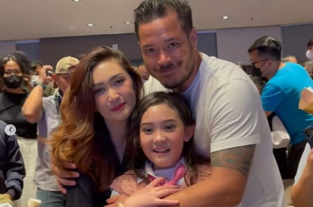 Intip 4 Potret Nafa Urbach dan Zack Lee Kompak saat Asuh Anak, Rujuk?