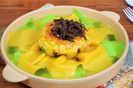 Sup Matahari Solo yang Langka, Ini Sejarah dan Resep Lezatnya!