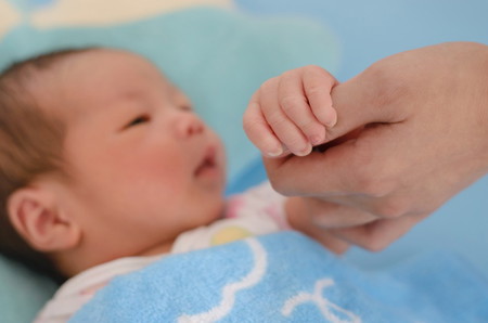 Ballard Score adalah Pemeriksaan Fisik Bayi, Ini Penjelasannya