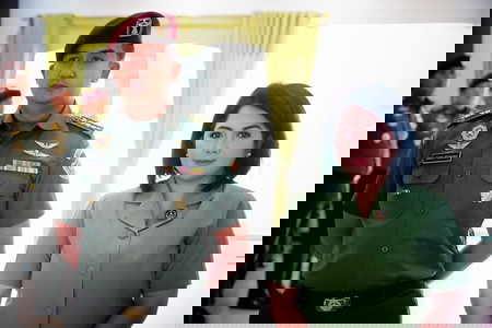 17 Artis yang Jadi Istri Abdi Negara dan Rela Tinggalkan Dunia Hiburan