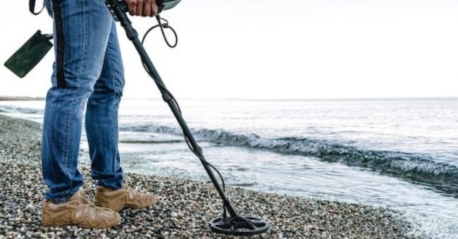 10 Metal Detector Rekomendasi Terbaik di 2023, Cek!