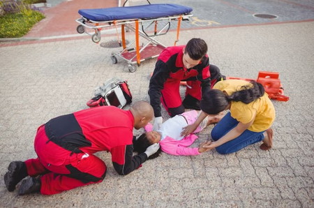 Pediatric Abdominal Trauma: Gejala dan Penanganannya