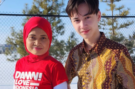 Potret Daniel Soekarno Dobson Anak Youtuber Nikmatul Rosidah