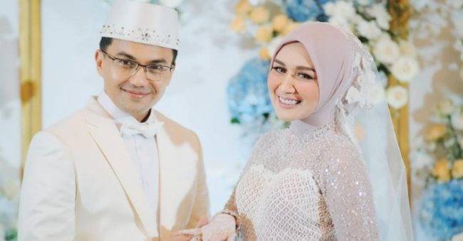 Melepas Status Duda, Sahrul Gunawan Menikah dengan Dine Mutiara