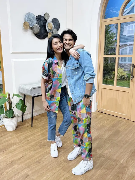 11 Artis Selingkuh dengan Lawan Mainnya, Ada yang Bercerai