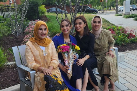 Adik Najwa Shihab Lulus Jadi Dokter Spesialis, Intip Momen Wisudanya