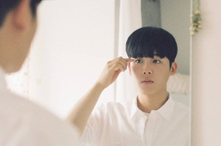 Naikkan BB hingga 30kg demi Drakor Moving, Ini Profil Lee Jeong Ha