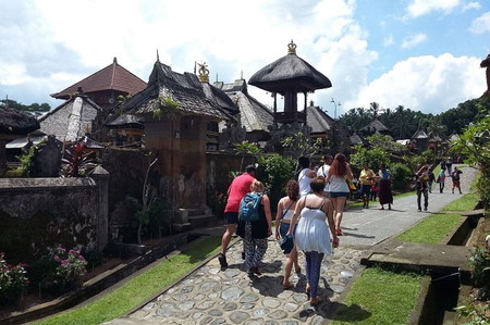 Pesona Desa Wisata Penglipuran, Jadi Desa Wisata Terbaik Dunia 2023