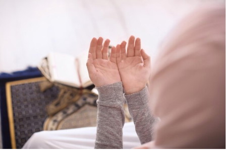 Doa Memohon Panjang Umur dan Tips Islami Agar Bisa Berumur Panjang