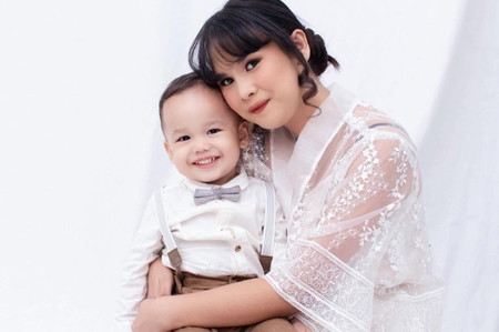 Cerita Kehamilan Chika Sang Ibu Bayi 'Kenkulus', Mengajak Ngobrol Bayi ...
