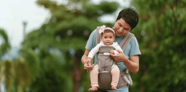 10 Gendongan Bayi Depan yang Bagus dan Nyaman