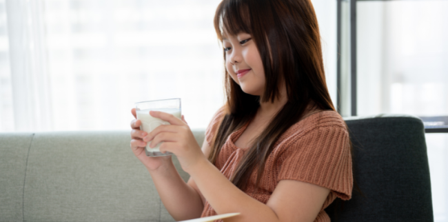 10 Susu DHA Tinggi untuk Dukung Kecerdasan Anak