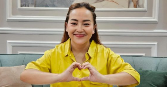 Profil dan Biodata Mpok Alpa yang Baru Melahirkan