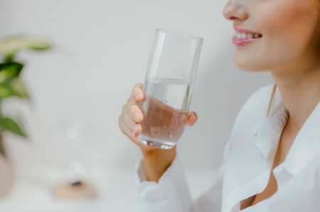 Akibat Kurang Minum Air Putih, Sebabkan Pusing hingga Sembelit