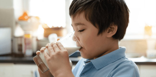 10 Merk Susu Formula yang Baik untuk Pencernaan Anak