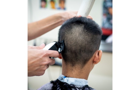 11 Model Rambut Tipis Anak Laki-laki Paling Populer dan Keren