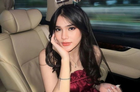 Biodata Davina Karamoy, Aktris Pemeran 'Ipar Adalah Maut'