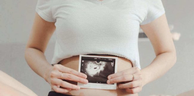 Hamil 8 Minggu, Ini Perkembangan Janin & Apa Yang Ibu Perlu Tahu